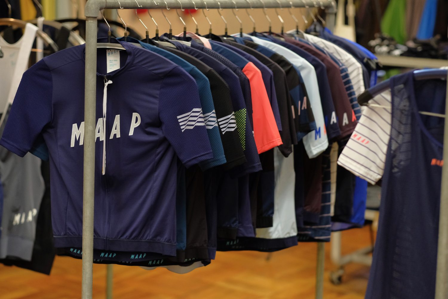 【MAAP POP UP】良質を是非その手で。 | Circles／名古屋の自転車屋サークルズ